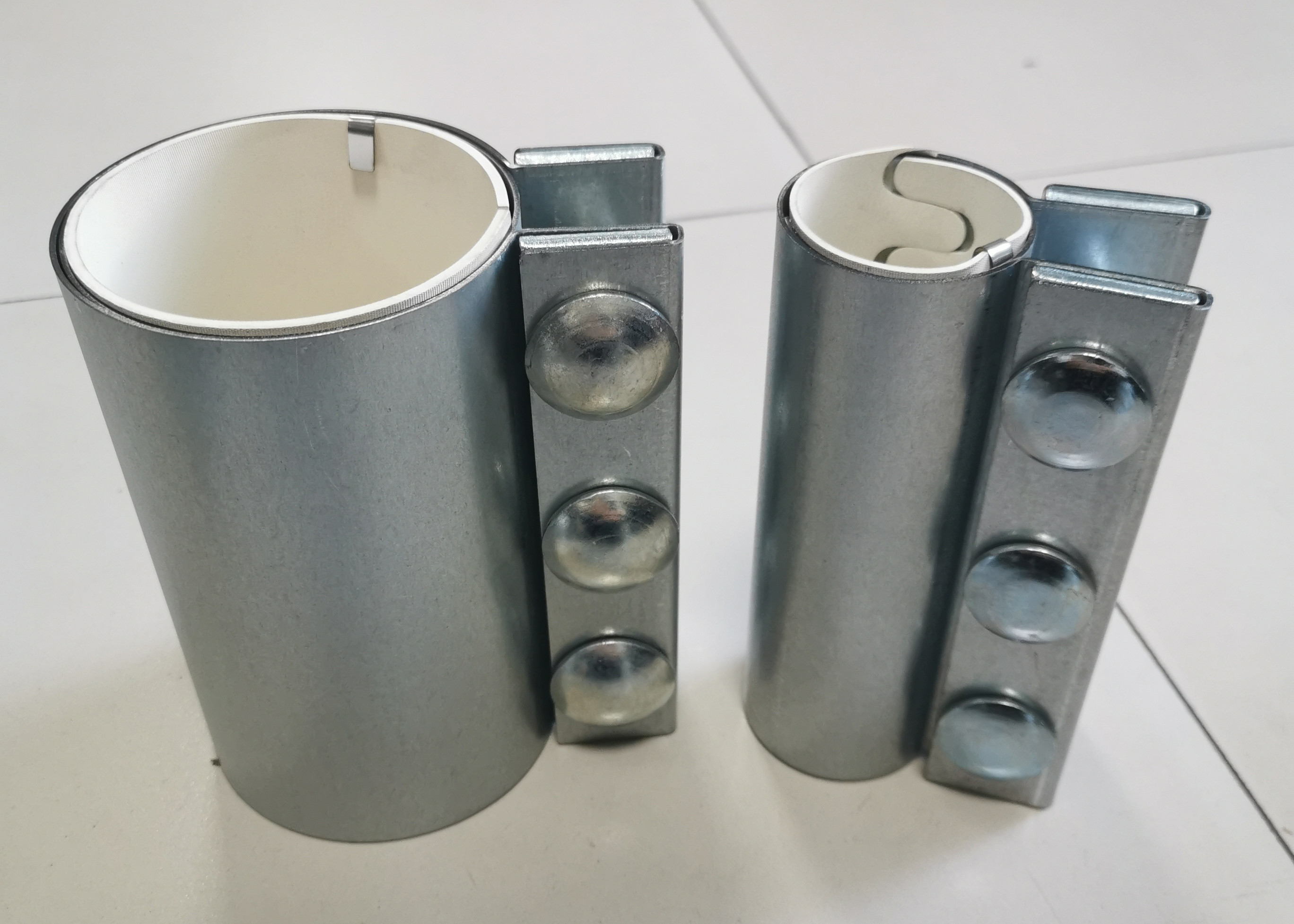 5 Inch Heavy Zinc Plated Morris Couplings With Neoprene Gasket